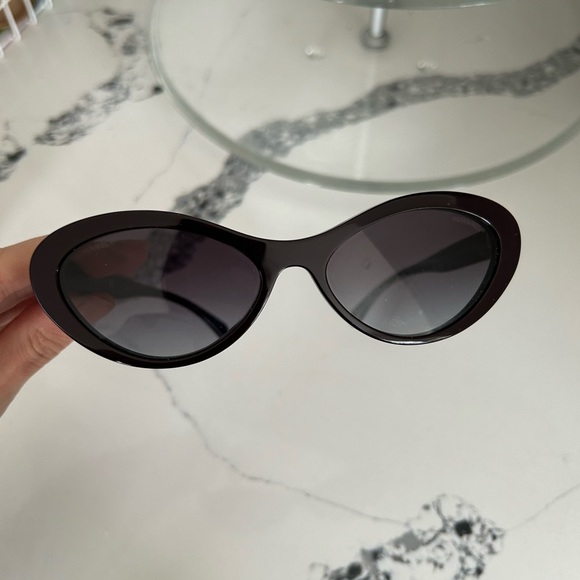 CHANEL | Accessories | Chanel Oval Acetate Sunglasses Authentic 546a ...
